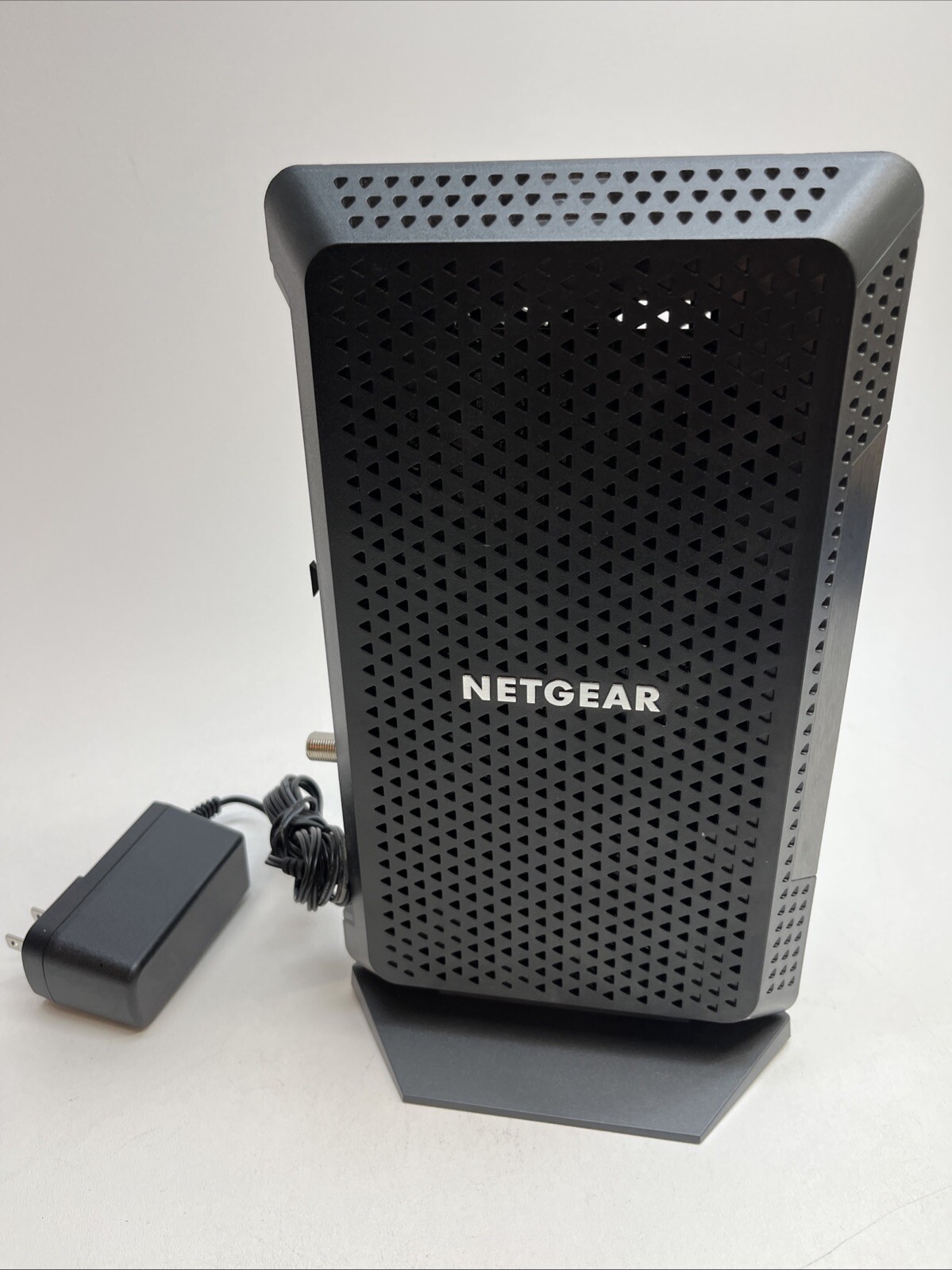 NETGEAR Nighthawk CM1200, DOCSIS 3.1 Cable Modem W/ Power Cord VERY ...