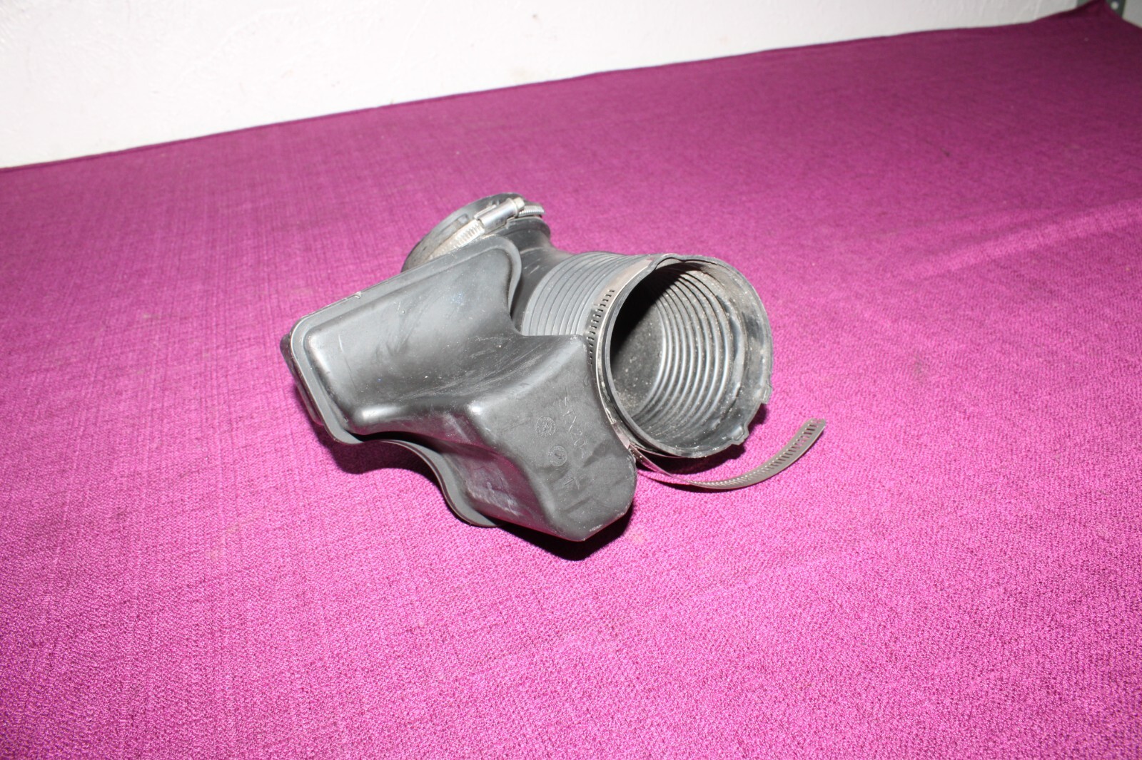 BMW E88 E90 E92 1/3 Series Air Intake Rubber Boot Hose Tube Assembly ...