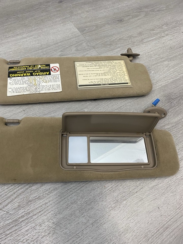 1996-2002 Toyota 4Runner Sun Visor Pair Set Driver Passenger Lighted ...