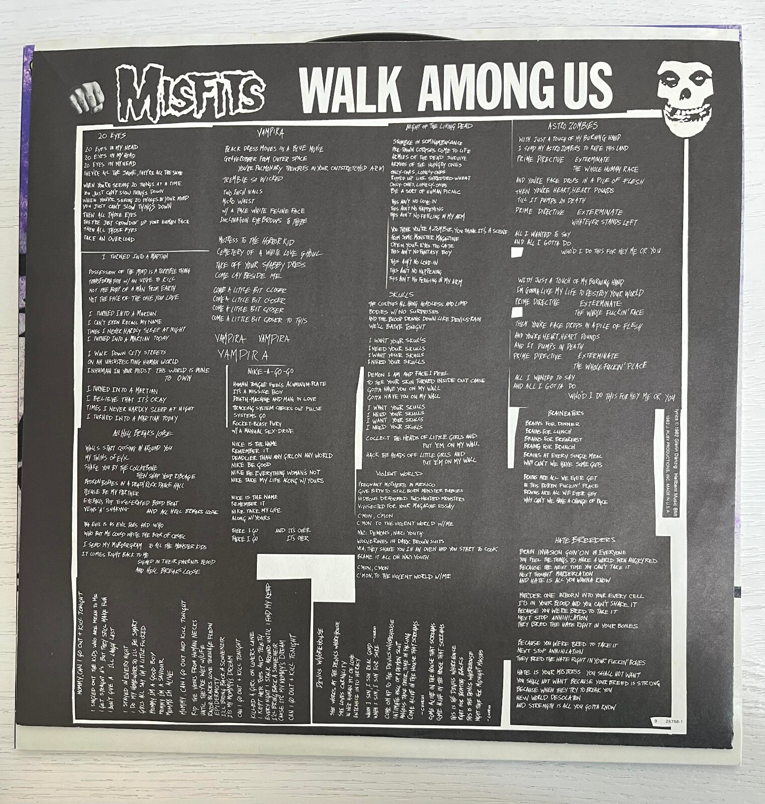 Misfits / Walk Among Us 12" Vinyl 1988 Official Reissue Ruby Record ...