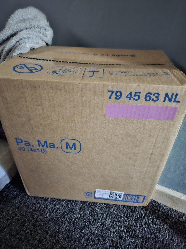 Tena Pants Pro Skin Maxi Medium 4 X 10 Pack | eBay UK