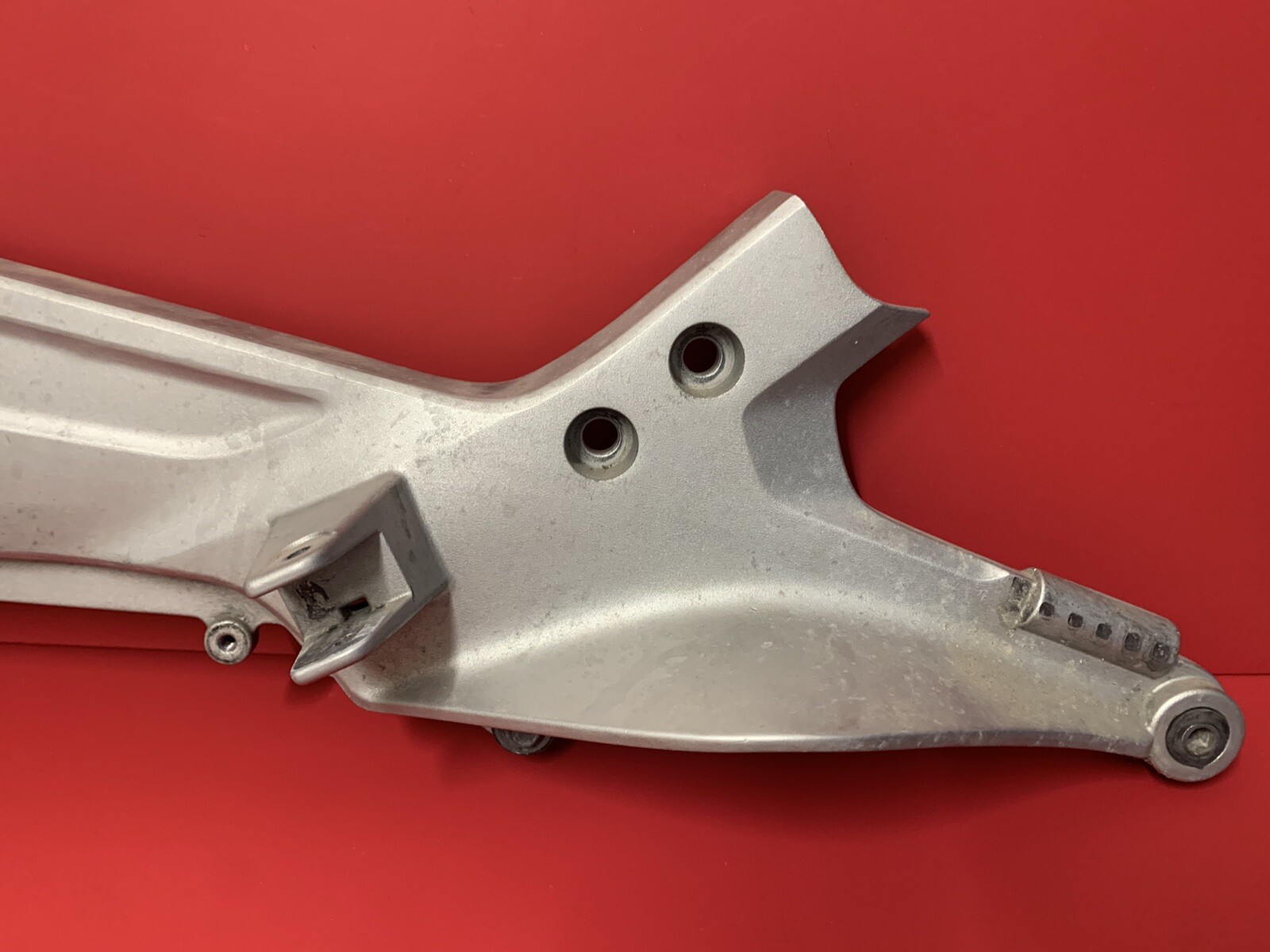 Honda 50700-MCS-G00ZA HOLDER, L. MAIN STEP *NH146M* (ACCURATE SILVER ...