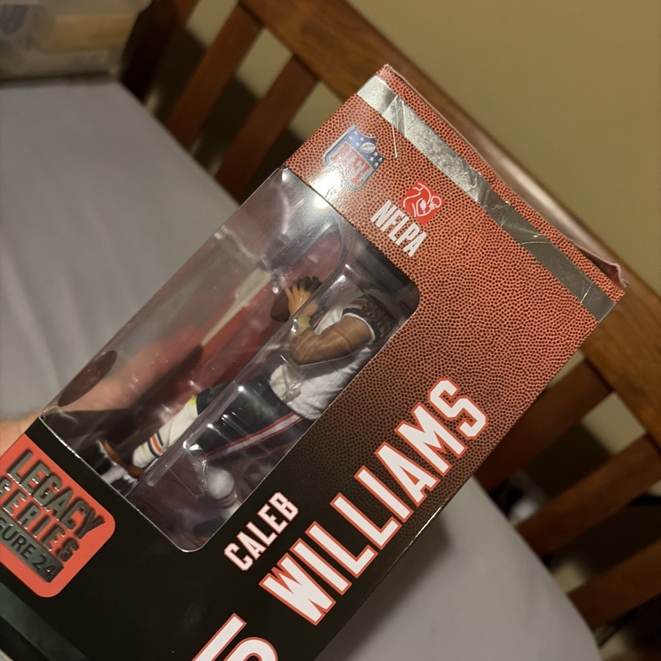 McFarlane 2024 CALEB WILLIAMS CHASE PLATINUM 7" Chicago Bears Damaged ...