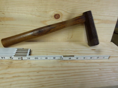 SUPERB AND CLASSIC OCTAGONAL HEAD SMALLISH ANTIQUE SAW DOCTORS HAMMER ...