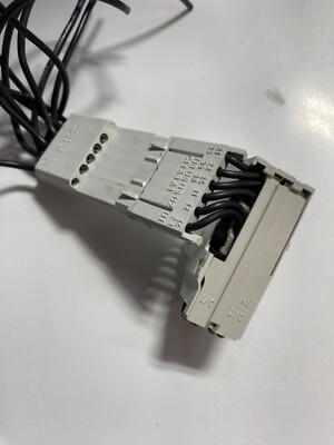 Circuit Breakers - Auxiliary Switch