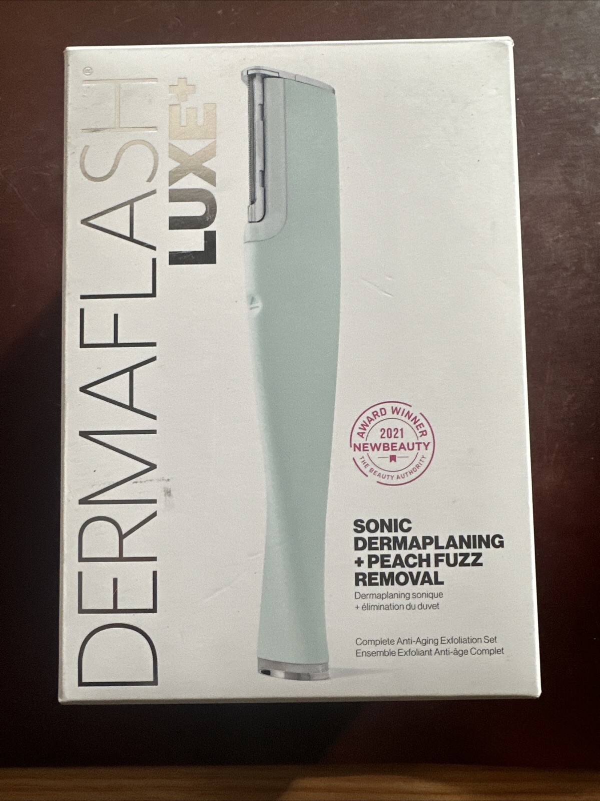DERMAFLASH LUXE+ Dermaplaning Device Kit - Green (DD24-RE10) for sale ...