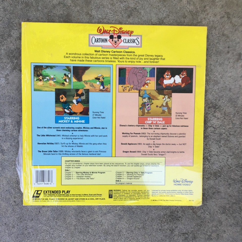 Walt Disney Cartoon Classics - Mickey & Minnie / Chip 'n' Dale ...