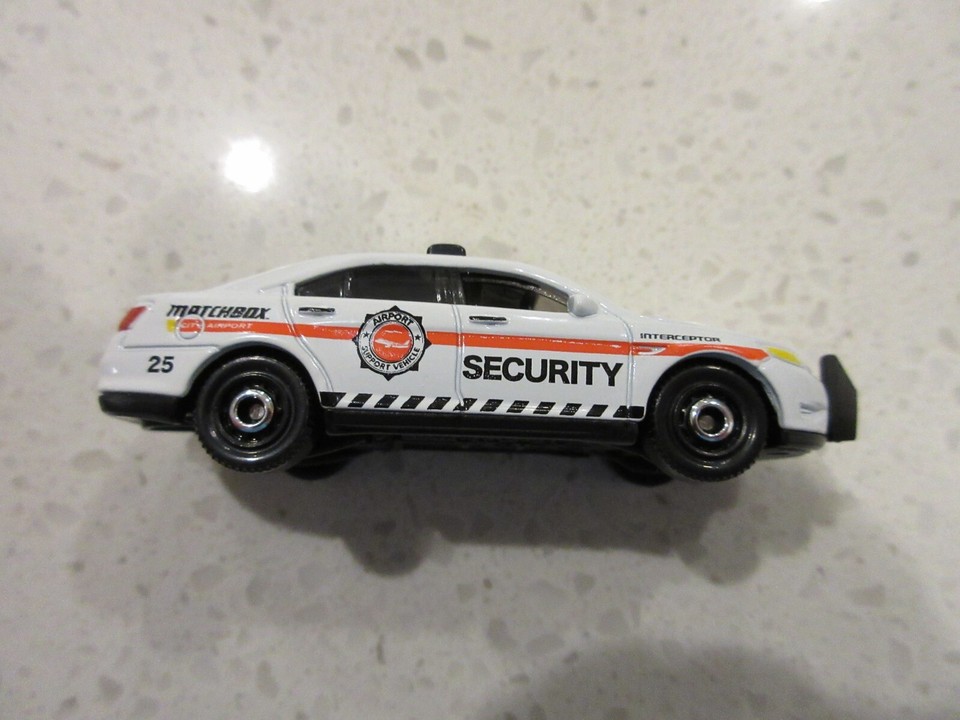2010 Matchbox Ford Police Interceptor Airport Security White 164 ...