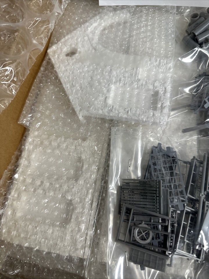 Building & Structure Co. Sn3 Kit #S-111 Double Stall Engine House 1:64 ...