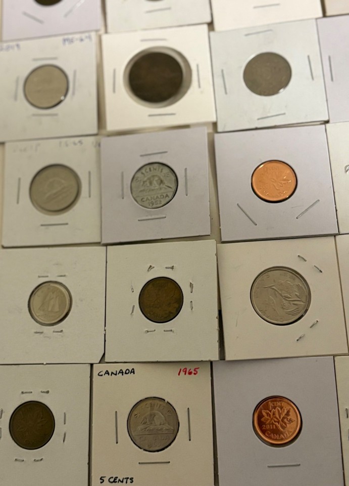 HUGE CANADIAN COIN COLLECTION - 100 Coins in Flips $2 $1 50C 25C 10C 5C ...
