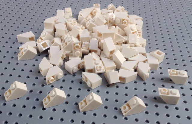 LEGO 1x2 Inverted Slope Part No 3665 White X10 for sale online | eBay