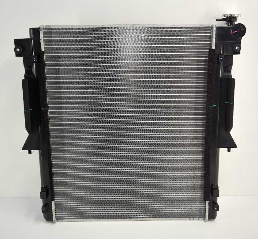 New OEM Mitsubishi Radiator 2021-up L200 2.4 diesel 4x4 Auto 1350A809 ...