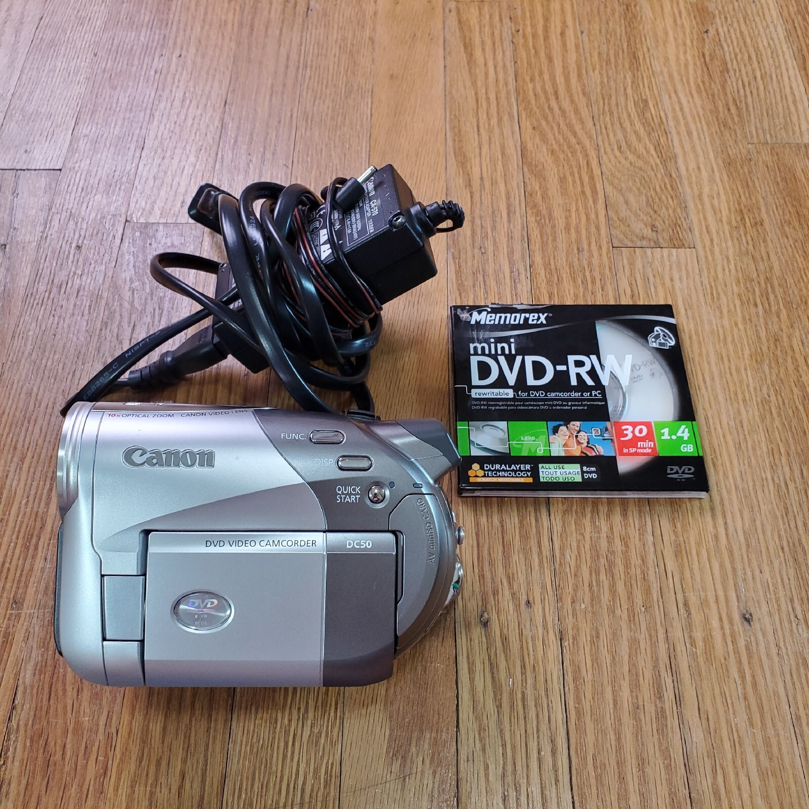 Canon Dvd Digital Video Camera Ivis (Ibis) Dc50 Ivisdc50 camcorder for ...