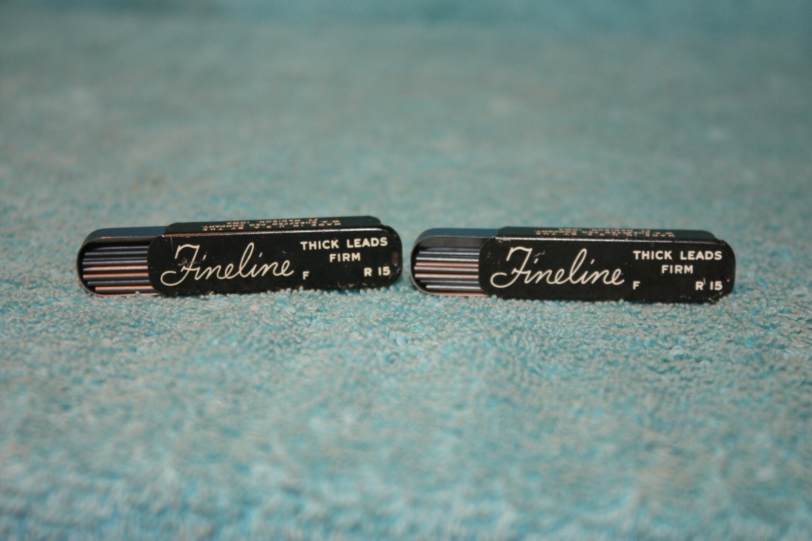2 Vintage Tin Sheaffer's Fineline Thick Leads Firm Made In USA F R15 ...