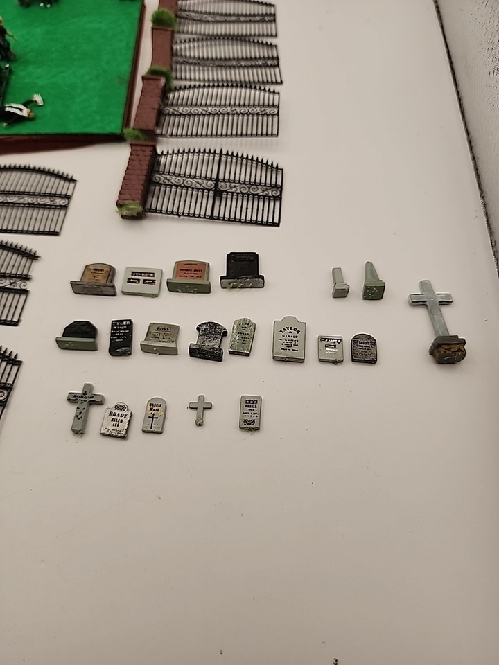 Vintage HO Scale Funeral And Cemetery Detail Lot Train Layout Diorama ...
