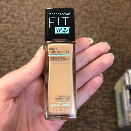 Maybelline FIT ME Matte + Poreless Foundation, 220 NATURAL BEIGE, 1 oz ...