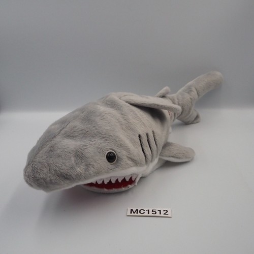Jaws Shark MC1512 Universal Studio Japan 15" Large Puppet Plush Toy ...