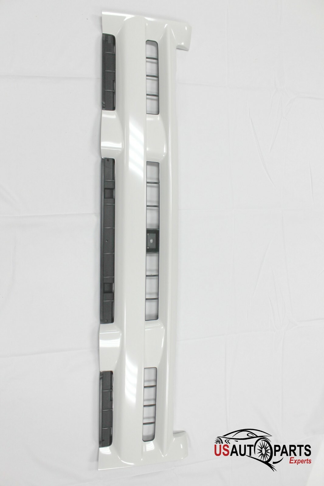 Isuzu Grille Rad Whi 8974072944 for sale online | eBay