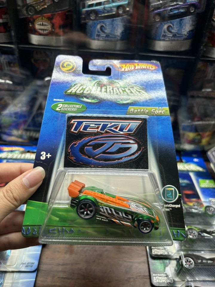 Hot Wheels Acceleracers - Teku/AcceleCharger Series- Battle Spec w ...