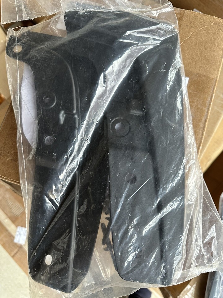 2020-23 DODGE CHARGER HELLCAT SRT SCATPACK FRONT FENDER SPAT KIT, OEM ...