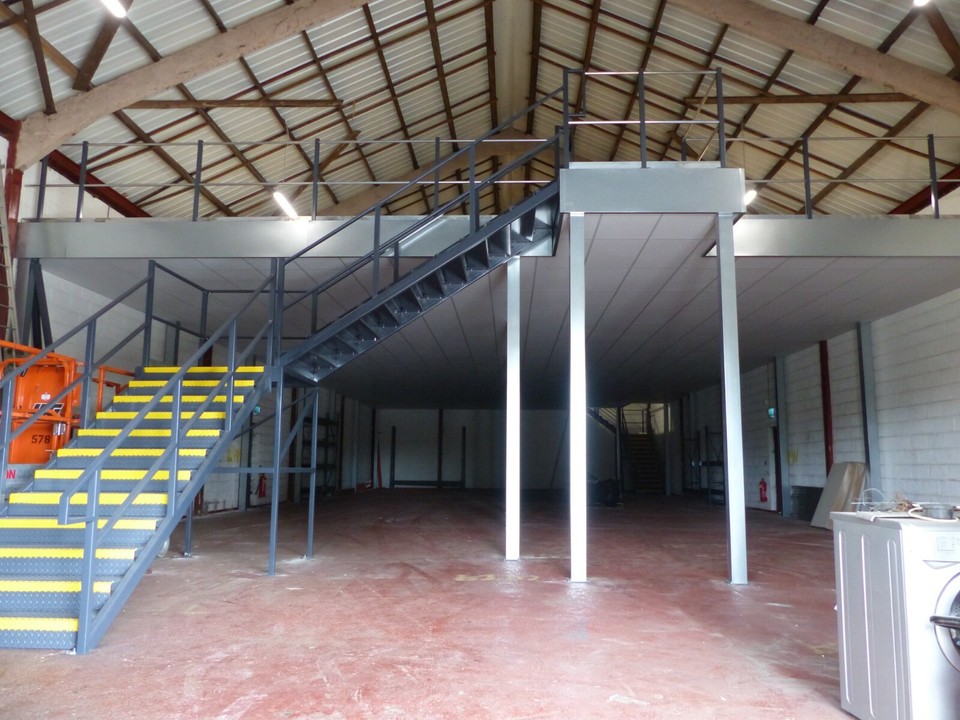 Mezzanine Floor Fire Protection, Column Cases, Fire Rated Steel, Mezz ...
