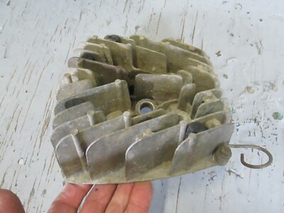 Suzuki 1973 - 1977 RV125 / - 1975 TC125 cylinder head 11111-27301 / ...