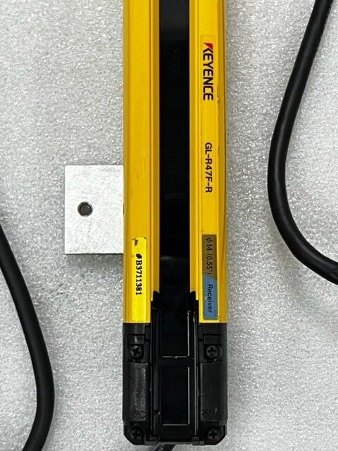 Keyence GL-R47F Safety Light Curtain - GL-R47F-T Transmitter GL-R47F-R ...