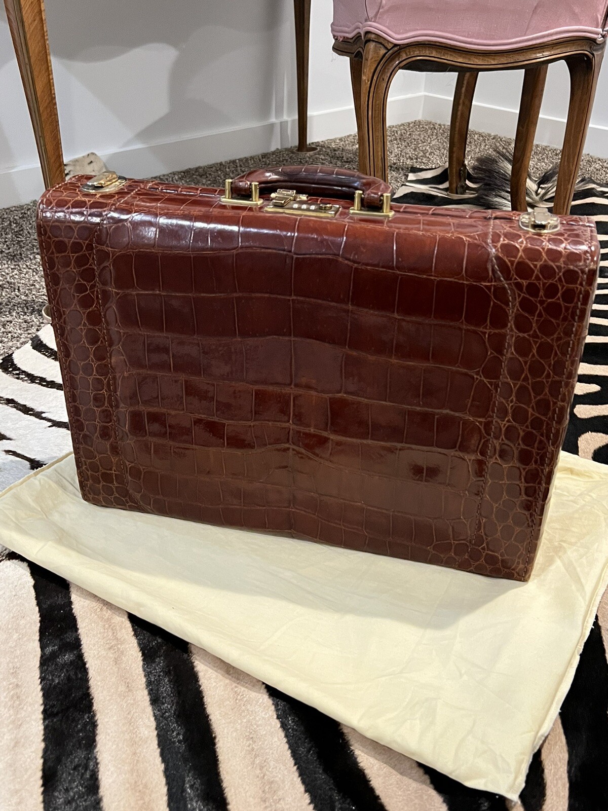 Genuine Alligator Attaché Briefcase - Gem