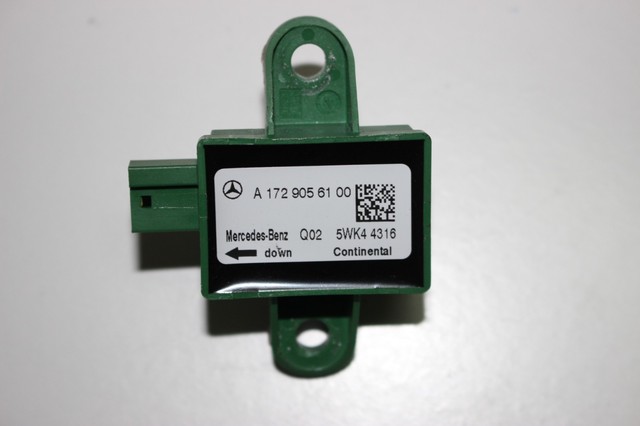 Mercedes-Benz C W204 Front Deployment Crash Impact Sensor A1729056100 ...