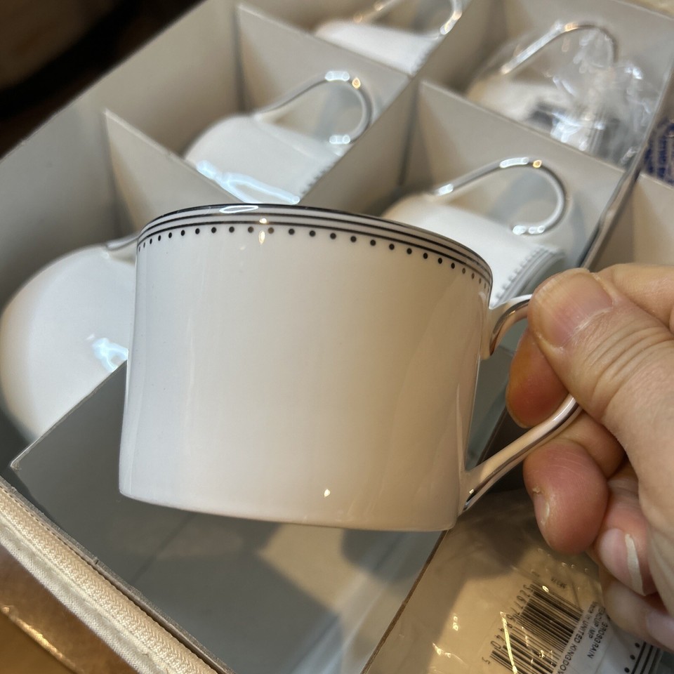 Lot Of 12 - VERA WANG WEDGWOOD Grosgrain Platinum Accent Bone 6 oz Tea ...