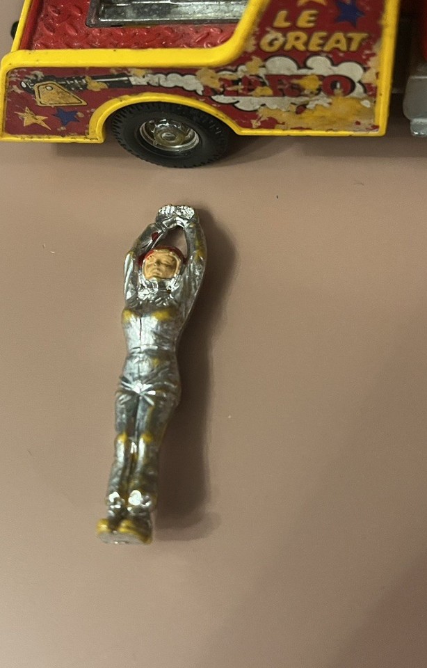 Vintage Corgi Le Great Marvo Berliet circus human canon truck 1163 with ...