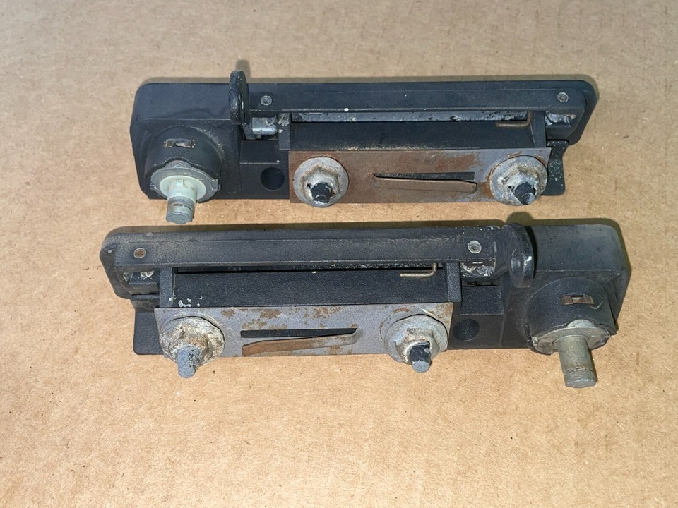 Corvette exterior door handle lock pair set without key 84-96 GM | eBay