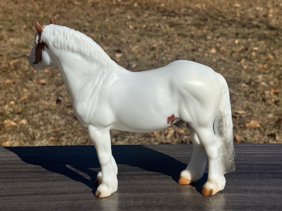 Breyer #1884 Legend Police Horse Georg Draft | eBay