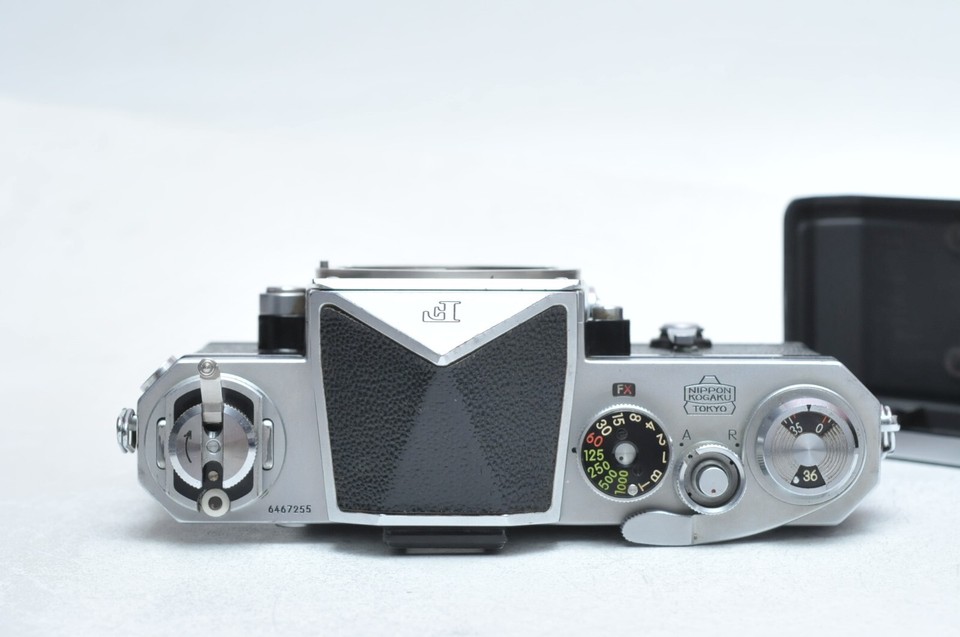 Nikon F Eye Level 35mm SLR Film Camera Body | eBay