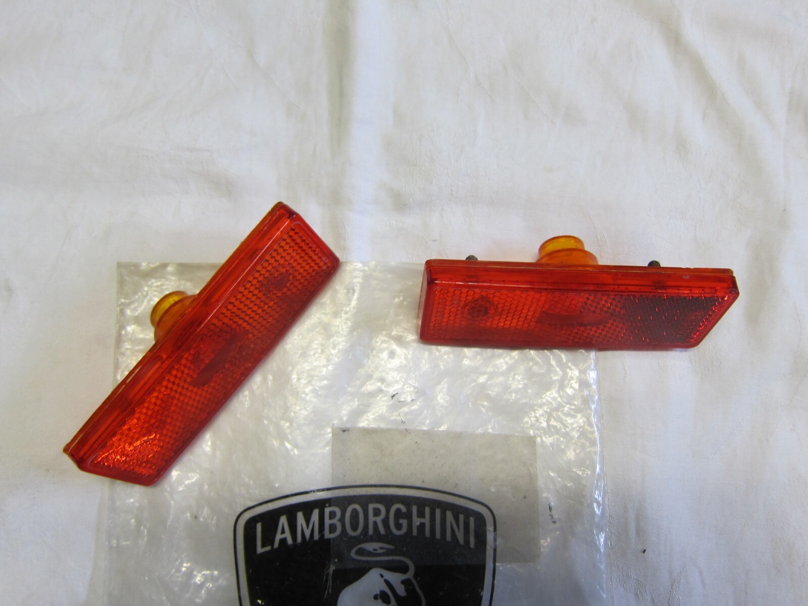 Lamborghini Countach QV Quattrovalvole side markers turn lights lamps ...