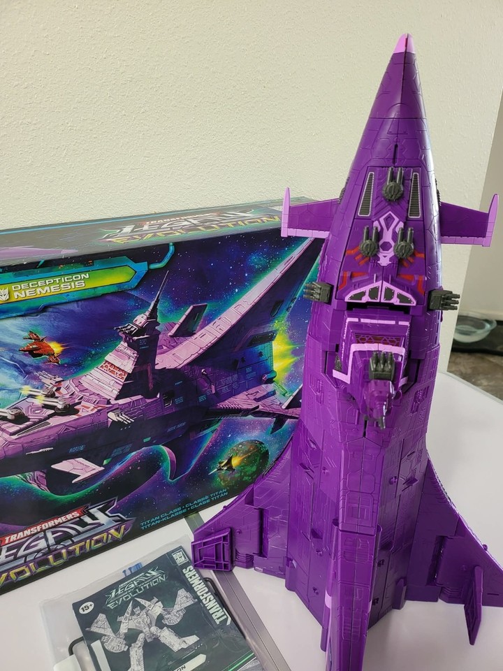 Transformers Legacy Evolution Nemesis - Minor Damage - 100% Complete w ...