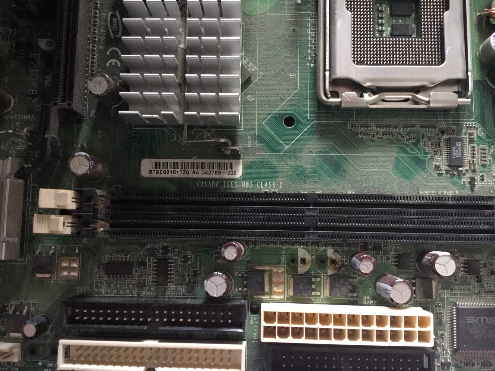Intel D915 Socket 775 Motherboard With Rear IO Plate. Parallel/serial ...