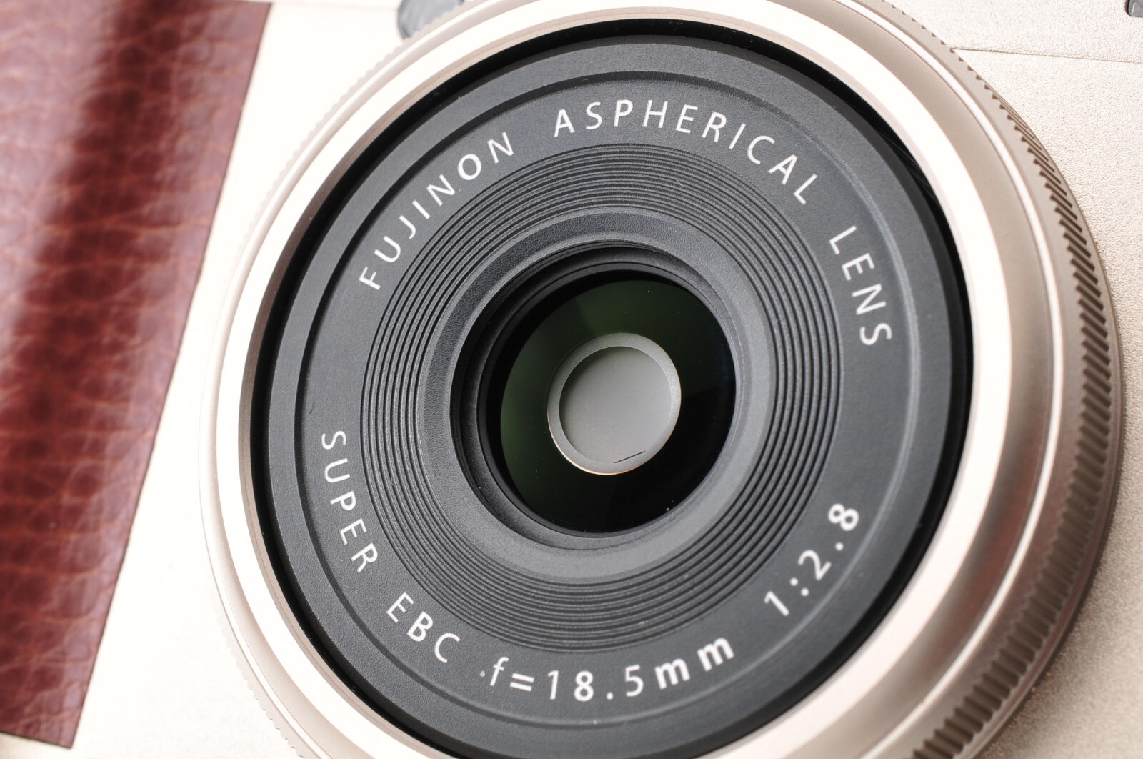 [MINT in Box] Fujifilm Fuji XF10 Gold 24.2 MP Digital Camera From JAPAN ...