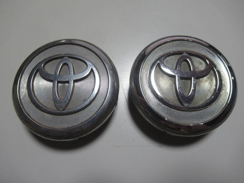 Toyota Genuine Wheel Cap 2pcs 63mm diameter Used, minor imperfections ...