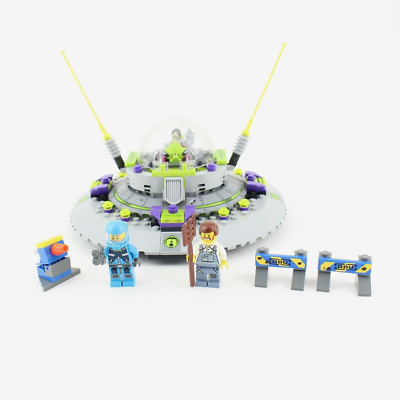 Lego 7052 UFO Abduction Parts Complete With Light Up Brick No Manual Or ...