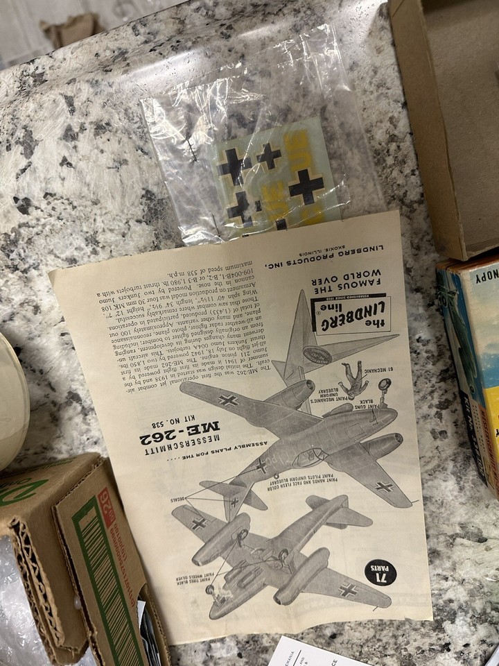 Lindberg #538-98 Messerschmitt Me-262 Model Kit Unused in box Gorgeous ...