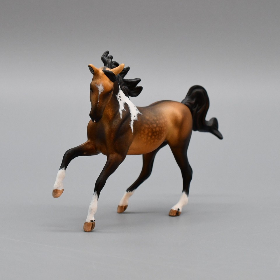 Sooty Buckskin Pinto - Custom Magnolia by e.a_studio - Stablemate 1:32 ...
