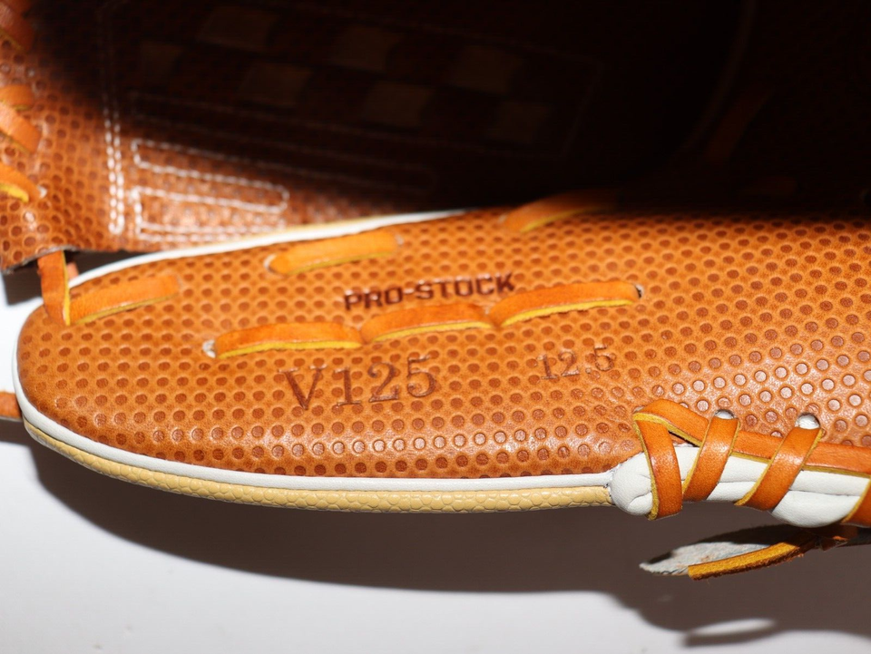 WILSON A2000 12.5” SCV125 Super Skin Glove W/spin Control WBW100626125 ...