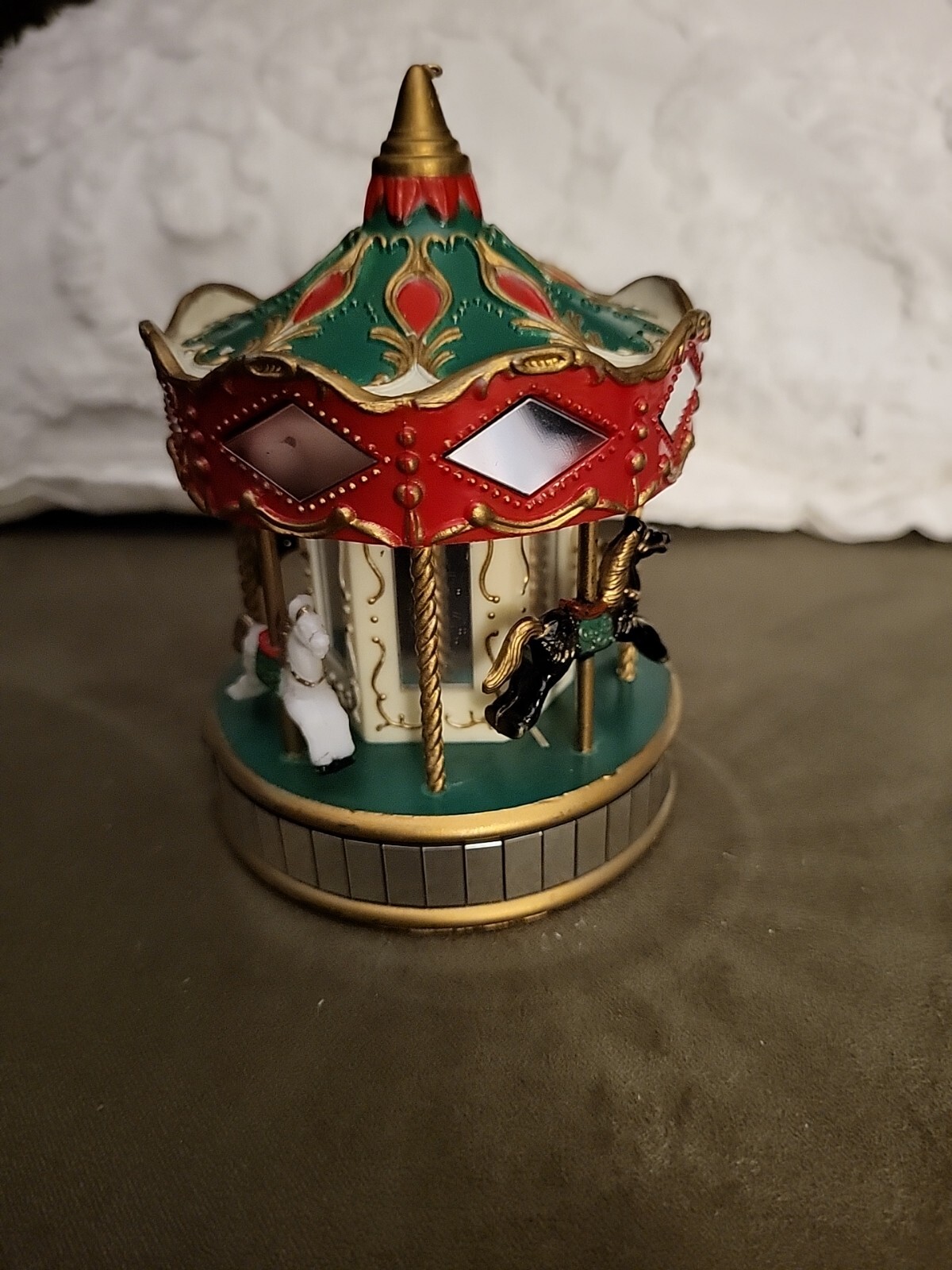 Vintage 1991 Noma Mirror Carousel 4 Horses Merry-Go-Round Ornament ...
