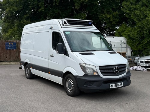 Mercedes Sprinter Refrigerated Van - Cold Room - Walk in Fridge | eBay UK