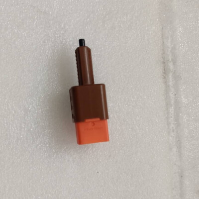 25320-JN00A New Brake Light Switch For Nissan Patrol Y62 VK56 | eBay