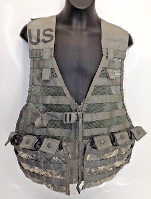 Molle II Tactical Vest Modular Lightweight Fighting Load Carrier & M4 ...