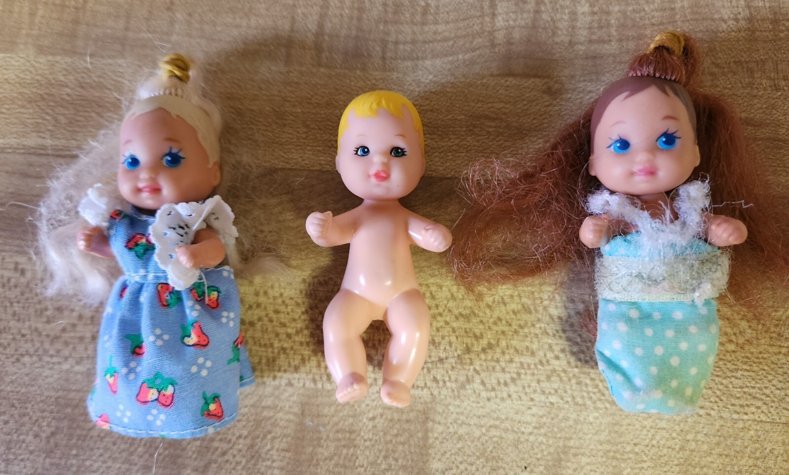 Vintage lot of 3 Mattel Barbie Krissy Chrissy Crissy Loving Family Baby ...