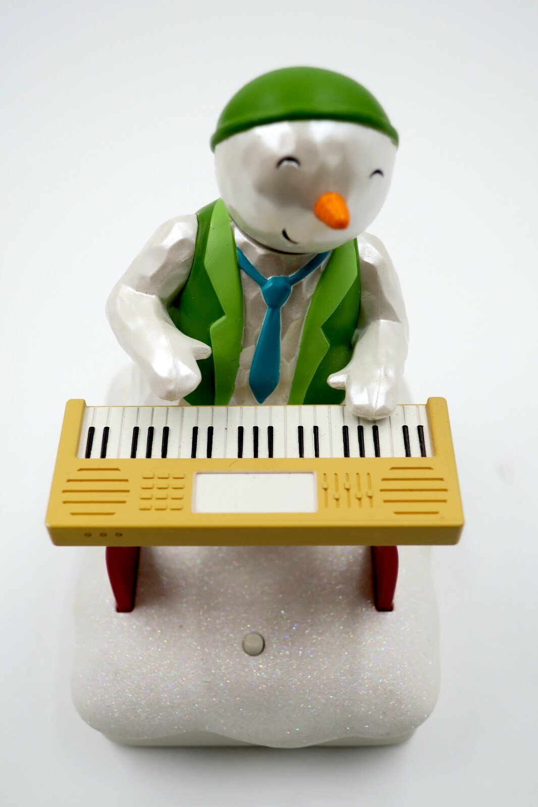 2010 Hallmark Wireless Snowman Band (Keyboard Ken ONLY) GREAT CONDITION ...