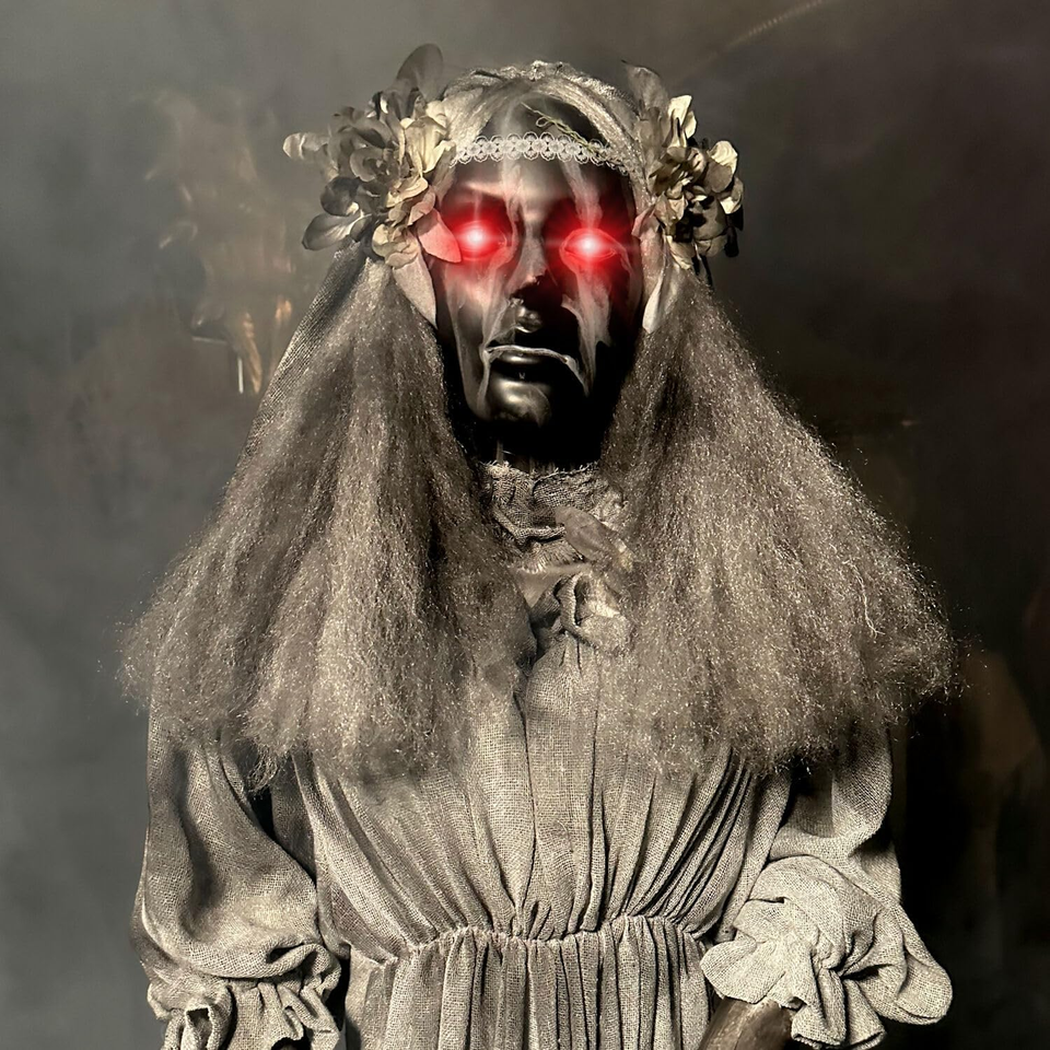 Lifesize Animatronic Scary Haunted Lady Statue with Touch Activated ...